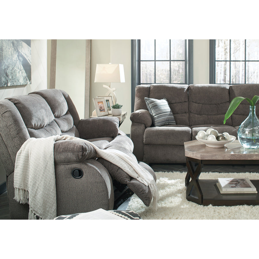 Kent Reclining Sofa – Slumberland