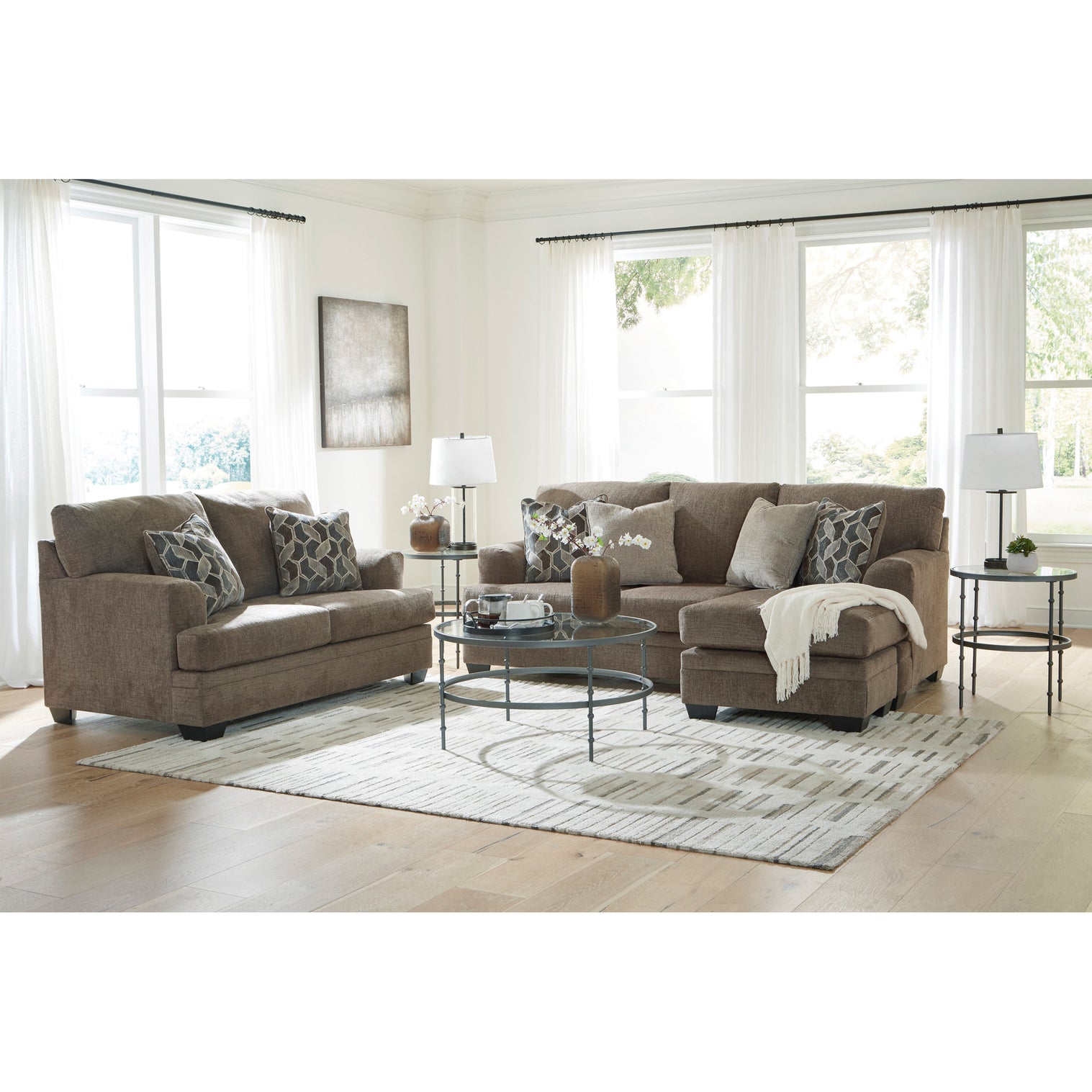 Stonemeade Sofa Chaise – Slumberland