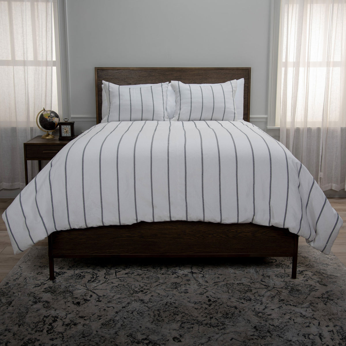 Willow Lane Comforter – Slumberland