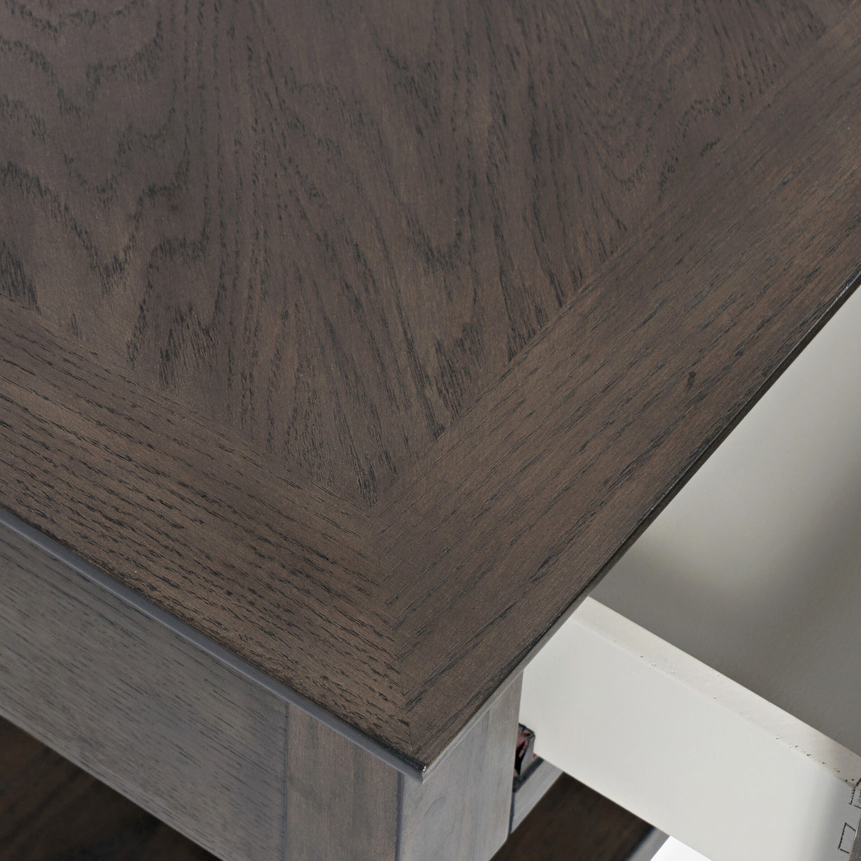 Carlton Coffee Table – Slumberland